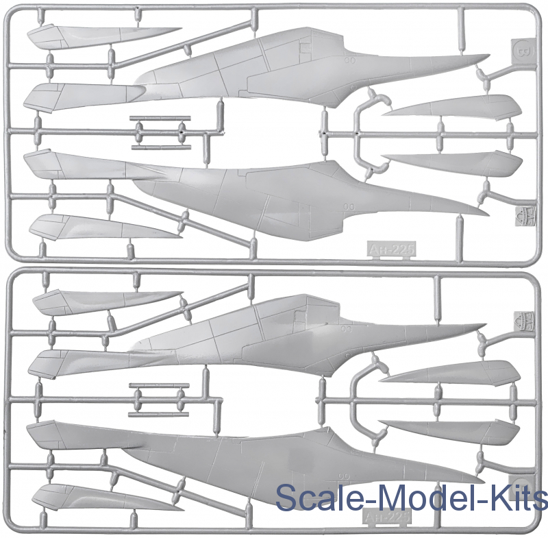 Antonov An-225 "Mriya"-ModelSvit plastic scale model kit in 1:72 scale ...